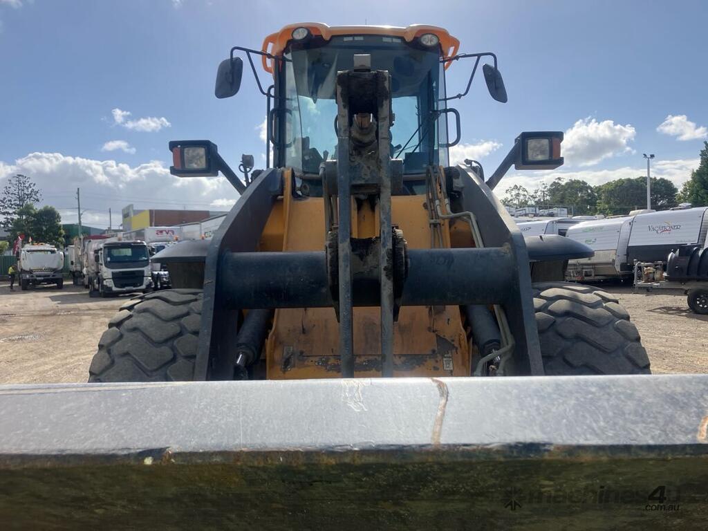 Used 2013 jcb 426 ZX Wheel Loader (1097425) - Listed on Machines4u