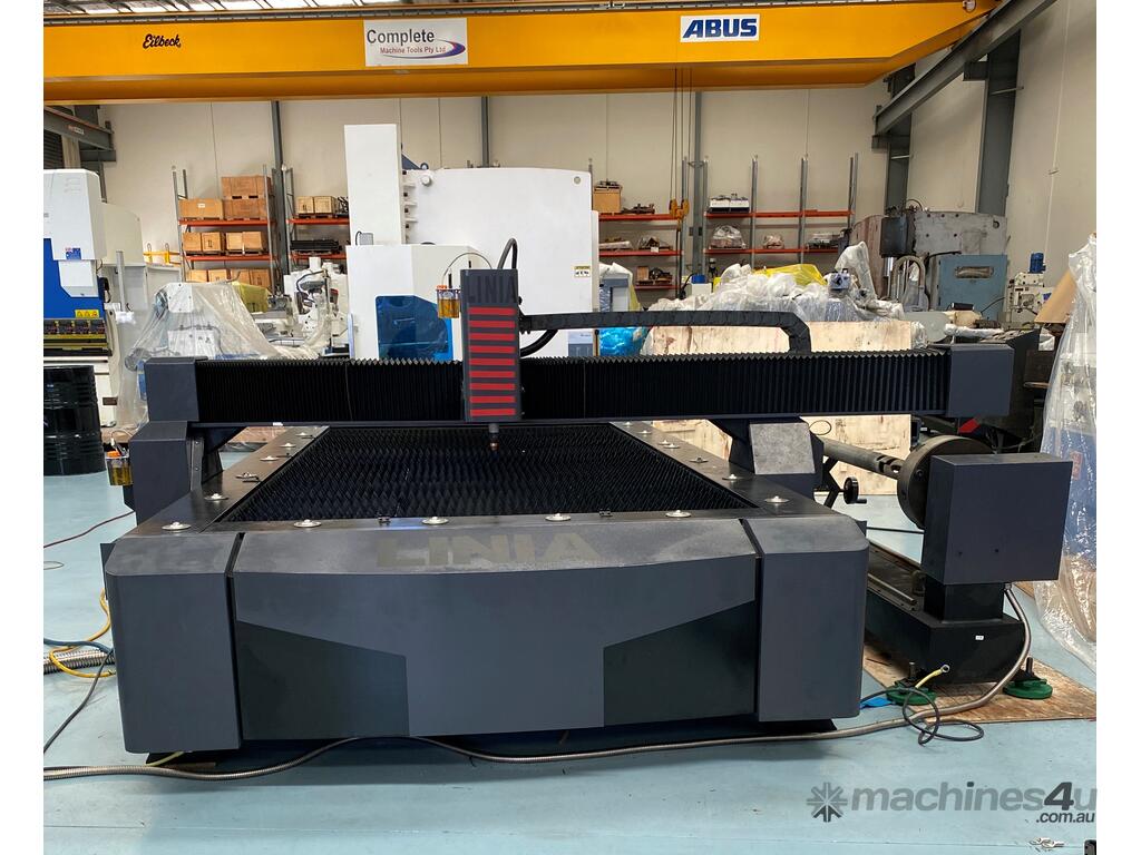 New linia LINIA CNC PLASMA 85A CUTTING MACHINE PIPE CUTTING SERVO ...