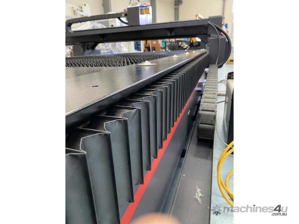 New linia LINIA CNC PLASMA 85A CUTTING MACHINE PIPE CUTTING SERVO ...