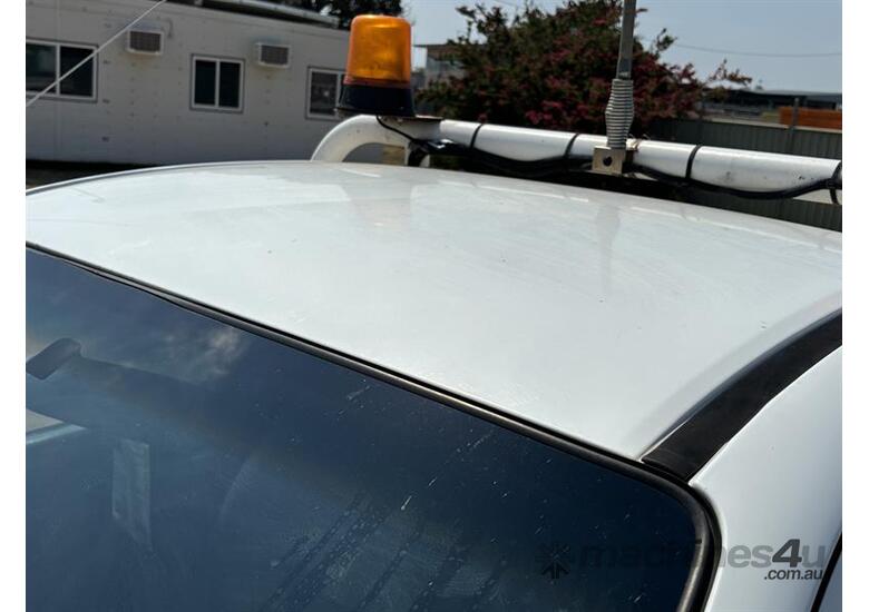 Buy Used 2012 Toyota 2012 TOYOTA HILUX WORKMATE UTE Utes in , - Listed ...