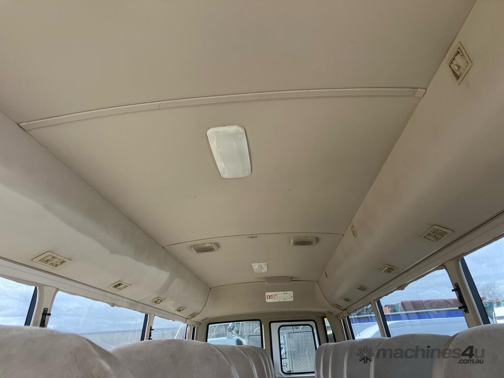 Buy Used 2013 Mitsubishi BE600 Rosa Commuter Bus (1109426)