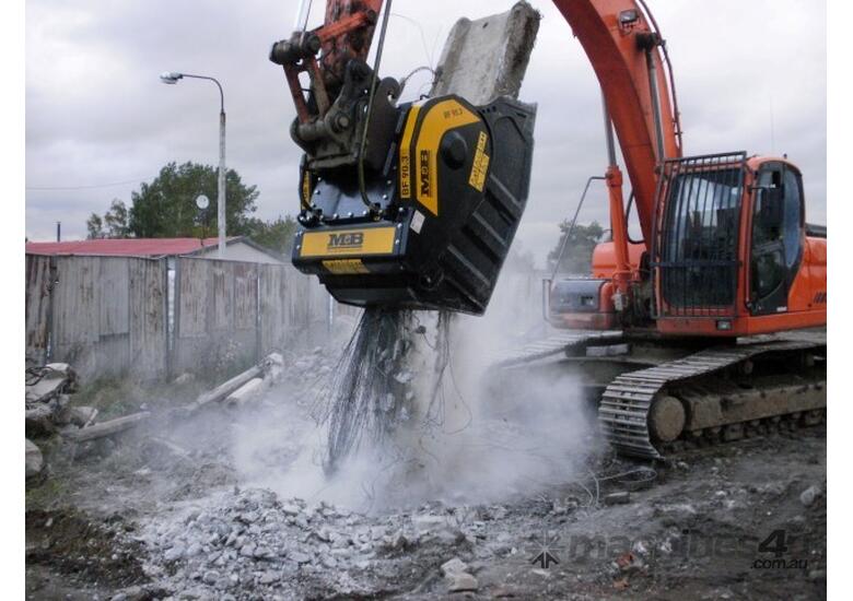 New MB MB Crusher Bucket Excavator Bucket in PANTON HILL, VIC
