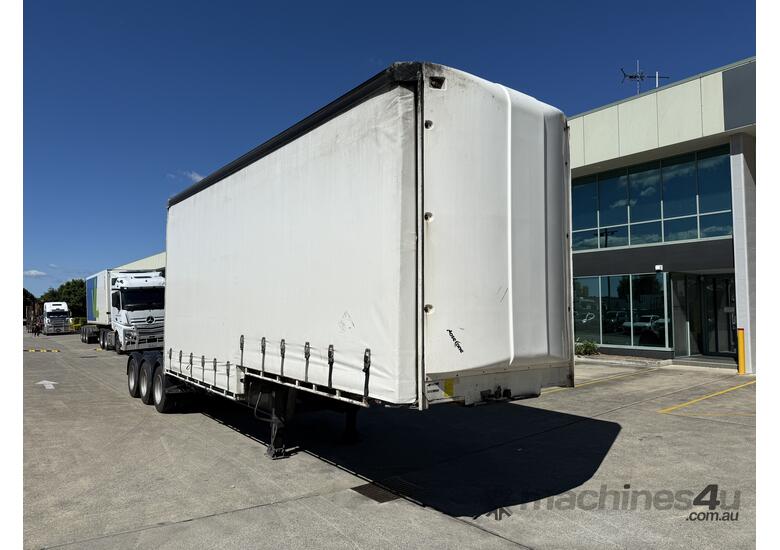 Buy Used regal 2021 Regal ST3 A Trailer Trailers (1114827) - Listed on ...