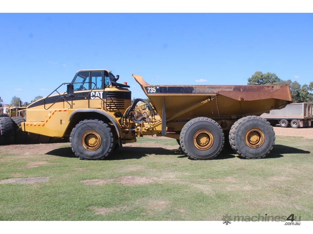 Used 2002 Caterpillar 735 Dump Trucks (1118427)