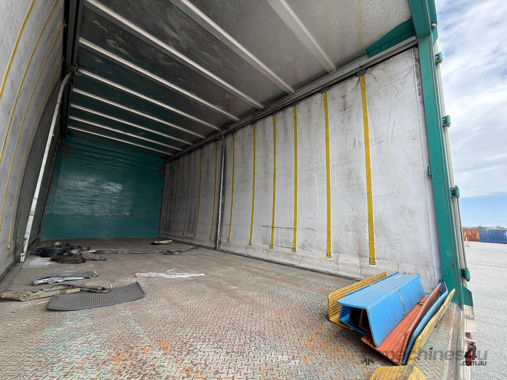 Buy Used 2012 Mack CSMR Tipper Trucks (1200327)