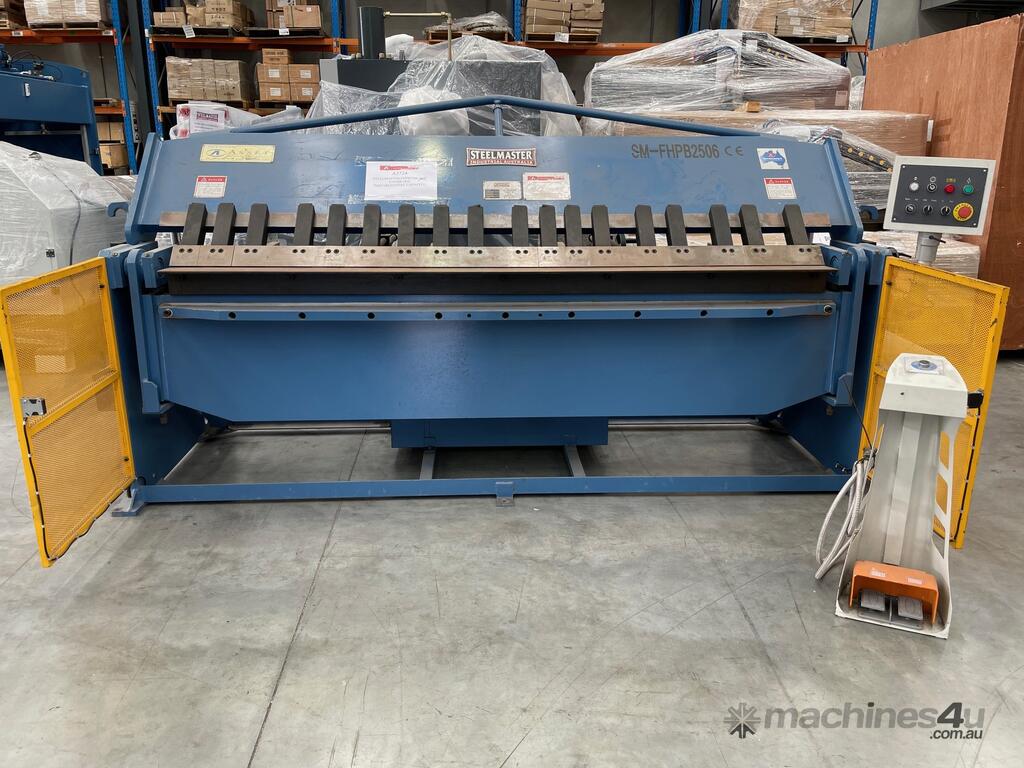 Used 2021 steelmaster SM-FHPB2506 Pan Brakes & Folders (947627)