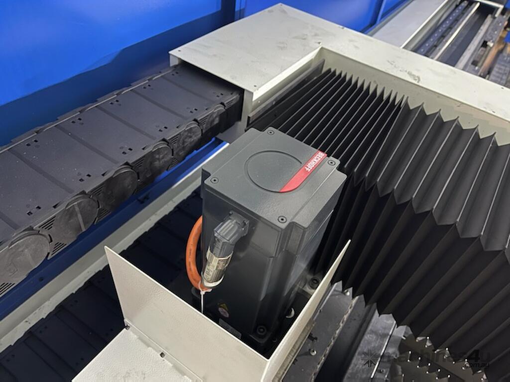 New Accurl AccurlCMT MASTERLINE FIBER LASER 8KW MAX 2 X 4M BOCI HEAD ...