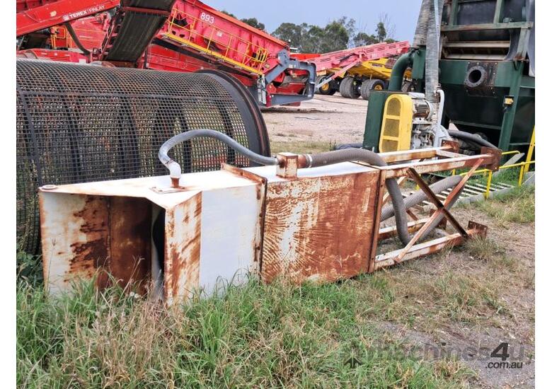 Used Extraction Box On Stand (1054128) - Listed on Machines4u