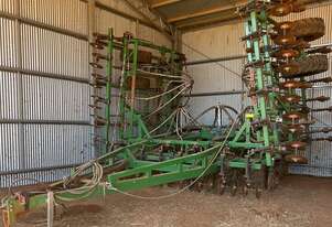 Used or Second (2nd) Hand Ausplow Planters for sale