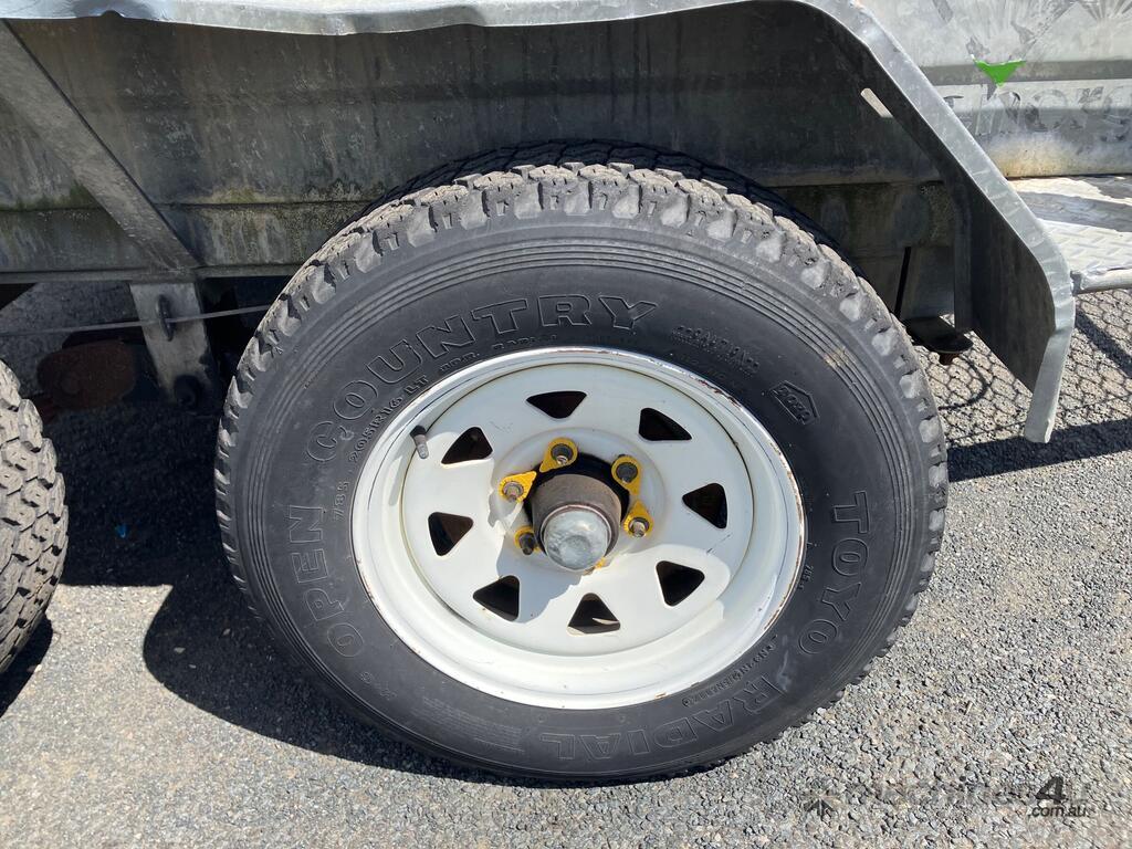 Buy Used 2008 pbl trailers 2008 PBL Trailers Tandem Axle Box Trailer ...