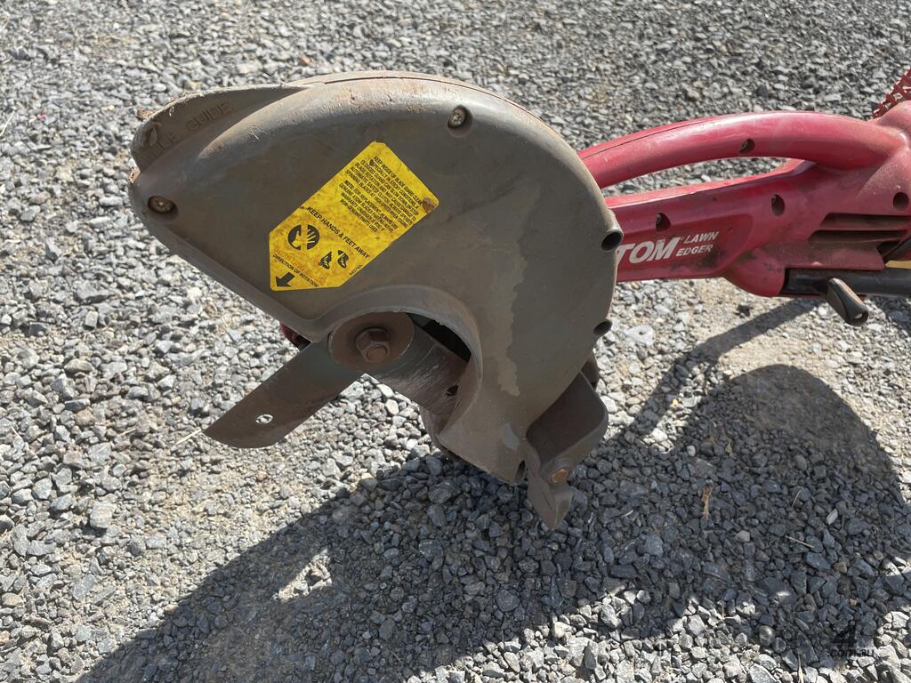 Used Atom 454 Deluxe Lawn Edger Turf Edger (1104328) - Listed on Machines4u