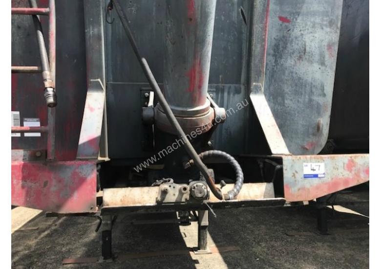 Buy Used 2006 moore Moore Semi Tipper Trailer Tipping Trailers (475328 ...