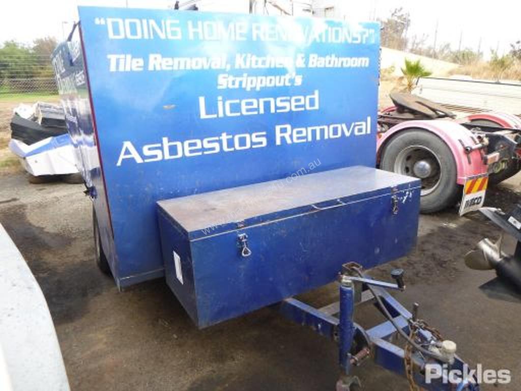 Buy Used Polmac Trailers 2004 Polmac Trailers Box Trailer in , - Listed ...