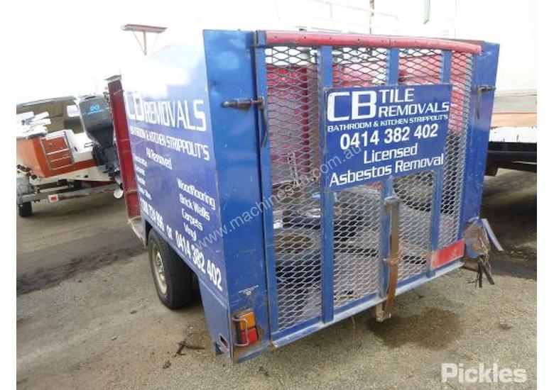 Buy Used Polmac Trailers 2004 Polmac Trailers Box Trailer in , - Listed ...