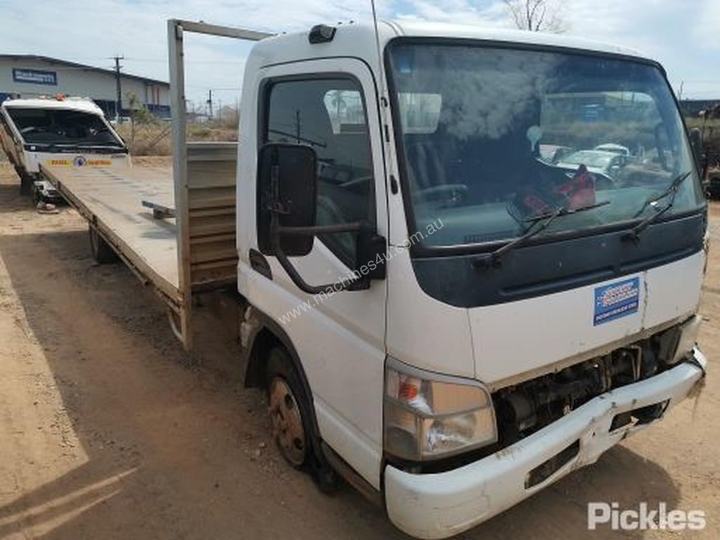 Buy Used mitsubishi fuso Canter Truck Mounted EWP in , - Listed on ...