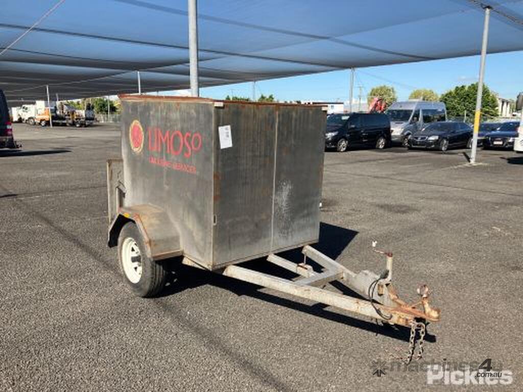 Buy Used 2020 2020 Unknown Single Axle Enclosed Box Trailer Box Trailer ...