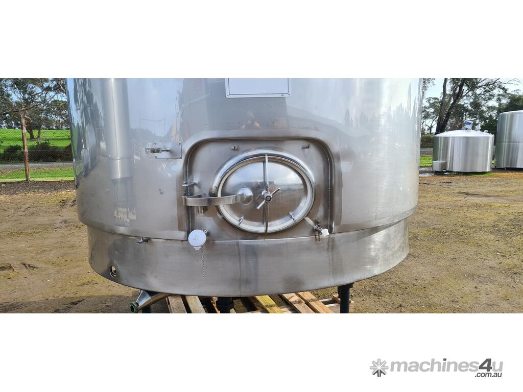 Used Not Specified Unknown 6000lt STAINLESS STEEL TANK MILK VAT ...