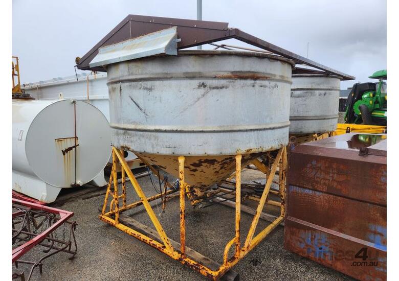 Used 2x Grain Tanks With Augers Grain Handling in , - Listed on Machines4u