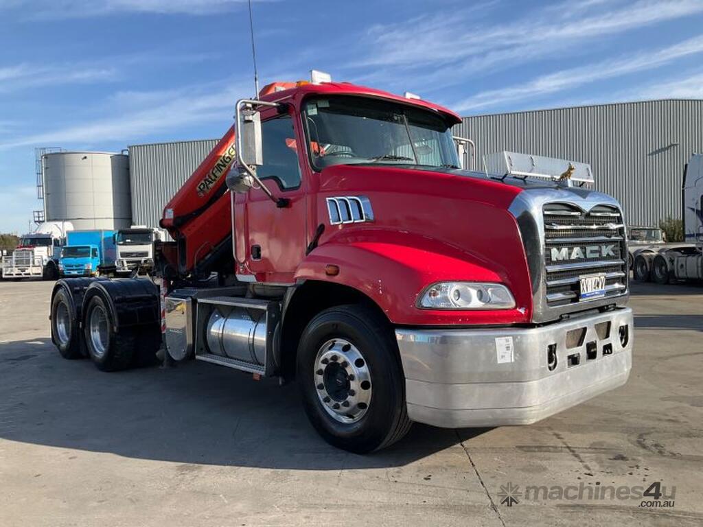 Buy Used 2019 Mack CMMT Day Cab Trucks in , - Listed on Machines4u