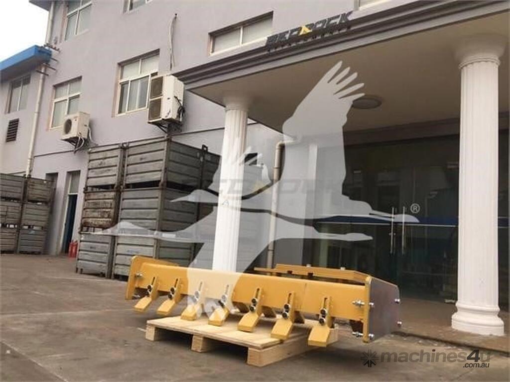 New 2024 bedrock PAD FOOT SHELL BUMPER FITS CAT CS64 CS74 Roller ...