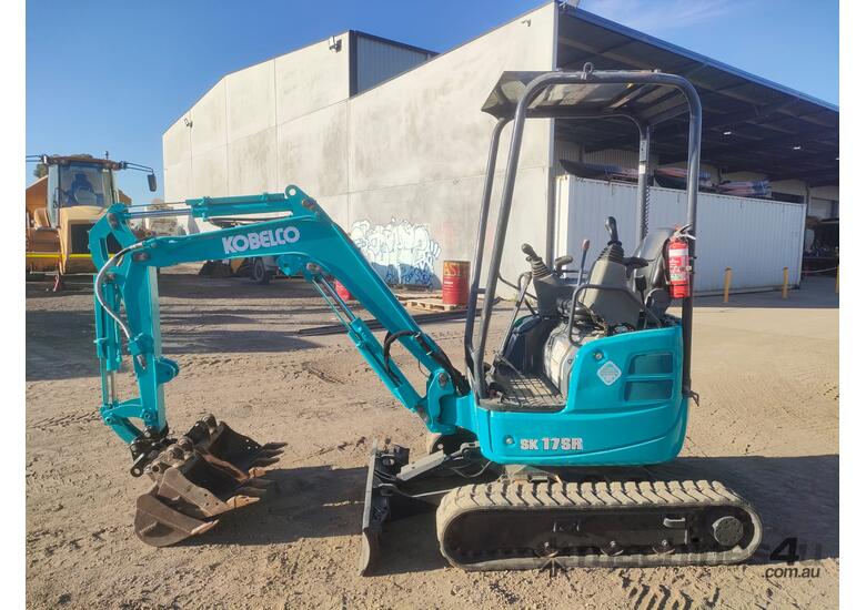 New 2022 kobelco 2022 KOBELCO SK17SR-6 1 7T EXCAVATOR M1086 WITH HITCH BUCKETS AND 920 HOURS ...