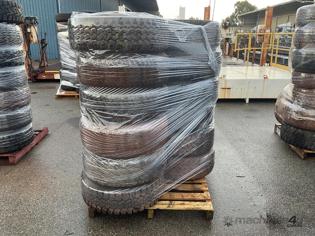Used Pallet of Assorted Rims and Tyres (1119729)