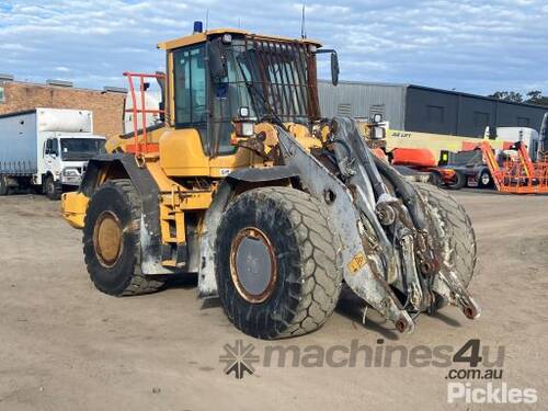 Used Volvo L120F Wheeled Loader in , - Listed on Machines4u