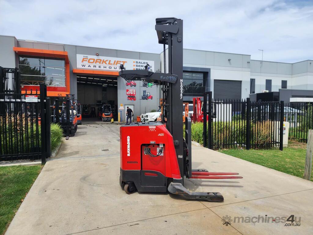 Used 2009 raymond Toyota Raymond 1 6T Reach Truck- New Battery Reach ...
