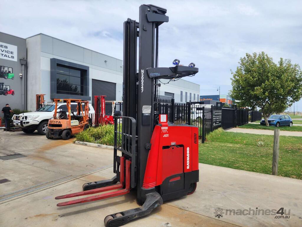 Used 2009 raymond Toyota Raymond 1 6T Reach Truck- New Battery Reach ...