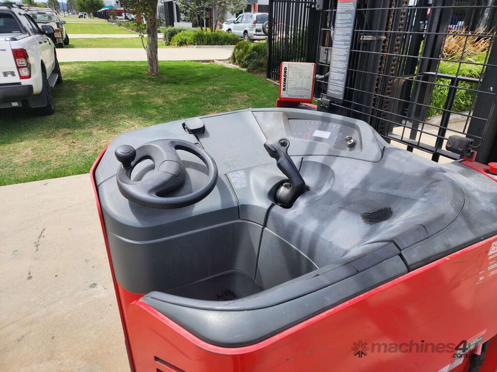 Used 2009 raymond Toyota Raymond 1 6T Reach Truck- New Battery Reach ...