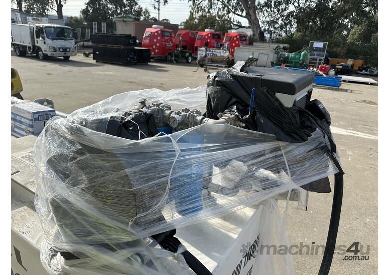 Used 1 X 2000lt Diesel Fuel Cell (1119103) - Listed on Machines4u