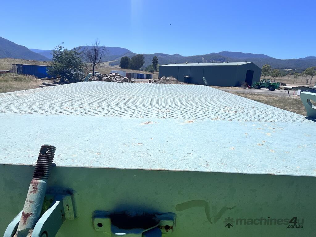 Buy Used 2004 Crowe Engineering 2004 Crowe Engineering Enclosed Box ...