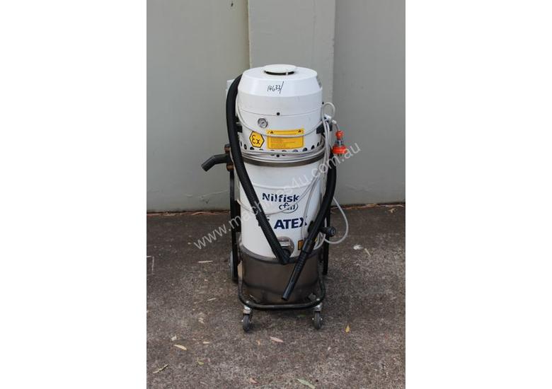 Used nilfisk Industrial Vacuum Cleaner Industrial Vacuum Cleaners in ...