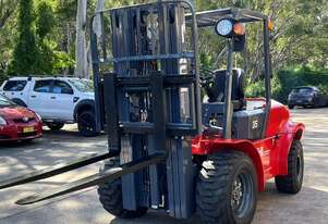 Uhi 3 Tonne Rough Terrain Forklift for sale in Australia