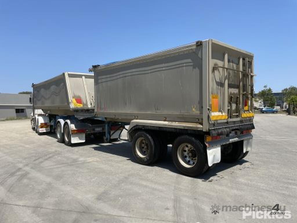 Buy Used 2008 lusty ems Tan Semi Tipper Water Trucks in , - Listed on Machines4u