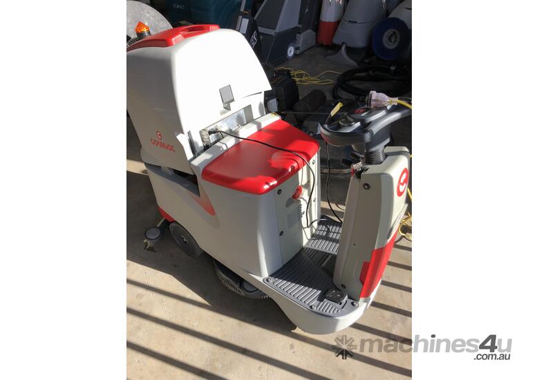 Used 2016 comac Comac innova 55B Ride on scrubber Ride On Floor ...