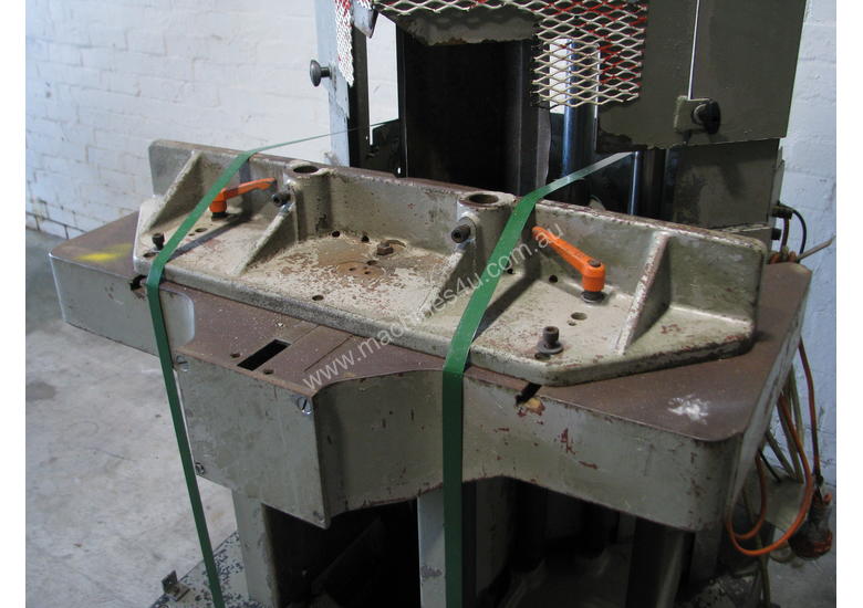 Used elumatec V Vee Notch Cut Aluminium PVC Saw - Elumatec Vee Notch ...