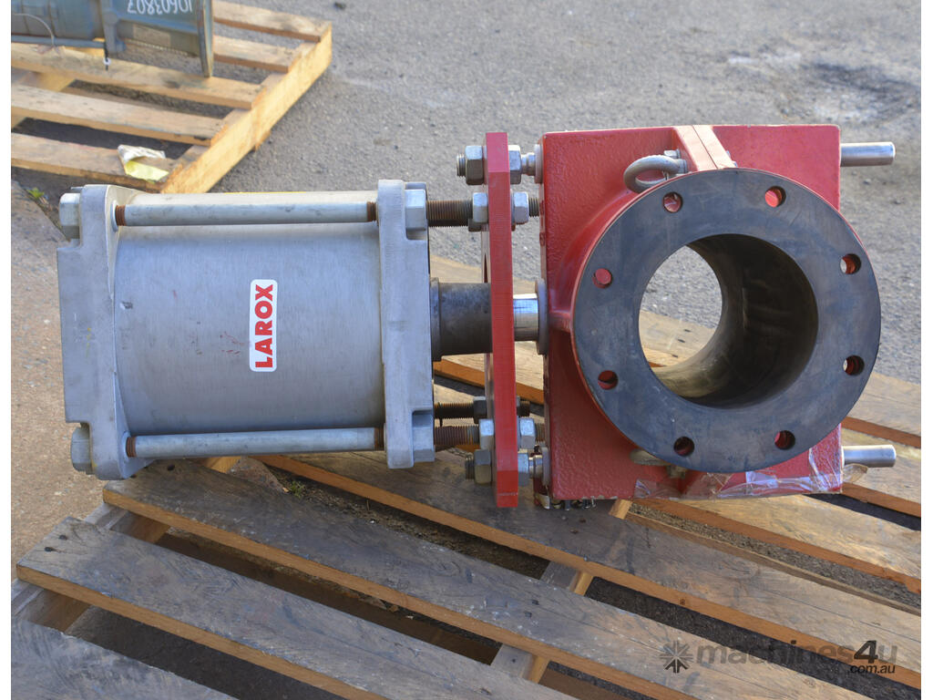 New LAROX FLOWSYS PVE200A6-9B03LRX Valves (744230)