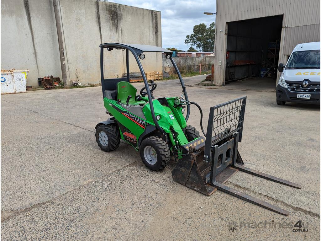 Used 2017 avant 225 Mini Loader in , - Listed on Machines4u