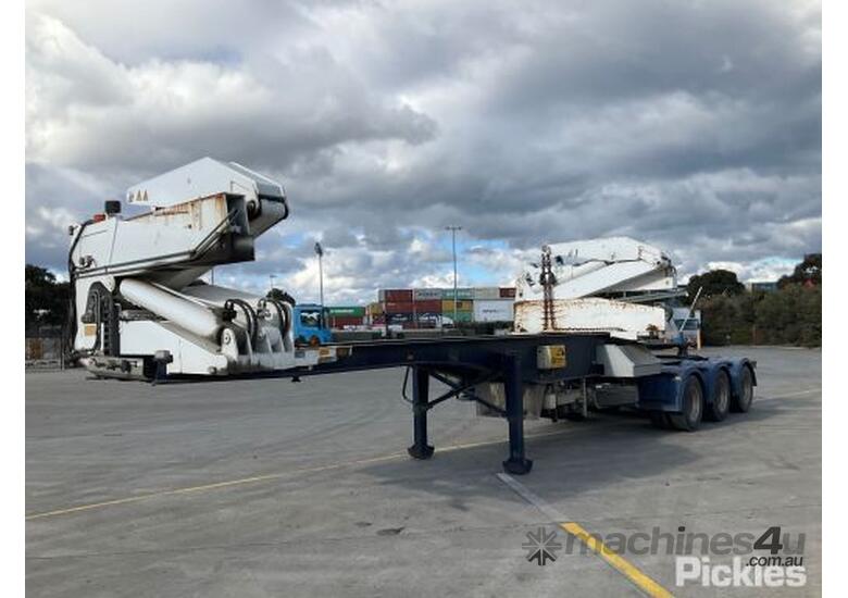 Buy Used 2009 steelbro 2009 Steelbro SBBS343F Tri Axle Side Loader A ...