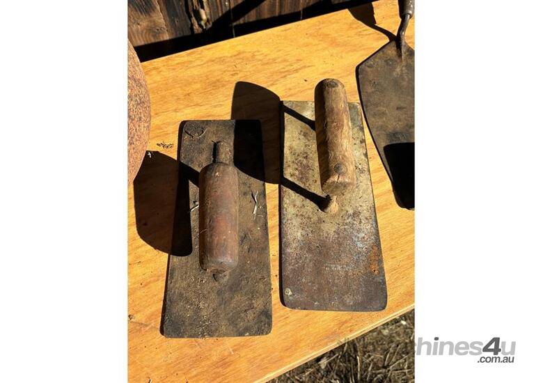 Used QTY OF BRICKLAYING/CONCRETING TOOLS IN CAULDRON QTY OF BRICKLAYING ...