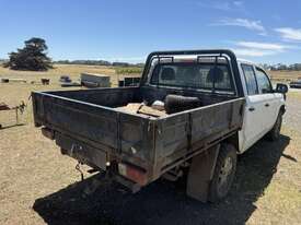 Buy Used 2013 Amrock ute Front End Loader Kits for Tractor (1200731)