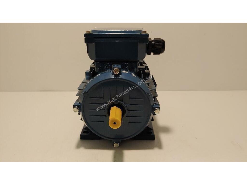 Used EMT MOTORS EMT Motors - Three Phase Motor - e-Drive - Type Y2A711 ...