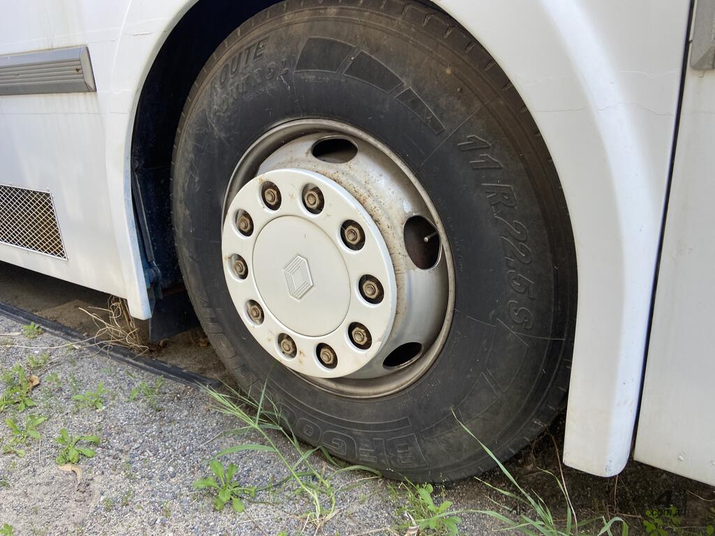 Buy Used 1989 renault 1989 Renault Bus Buses in , - Listed on Machines4u