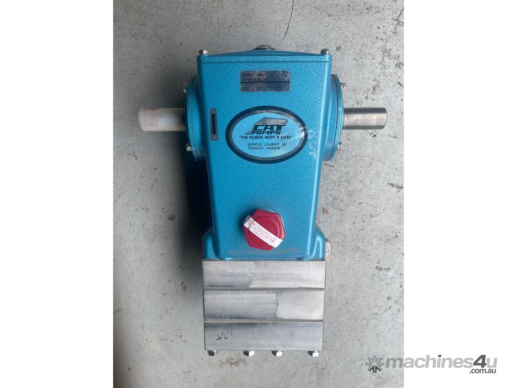 New CAT 1861 High Pressure Water Pump (1094532)