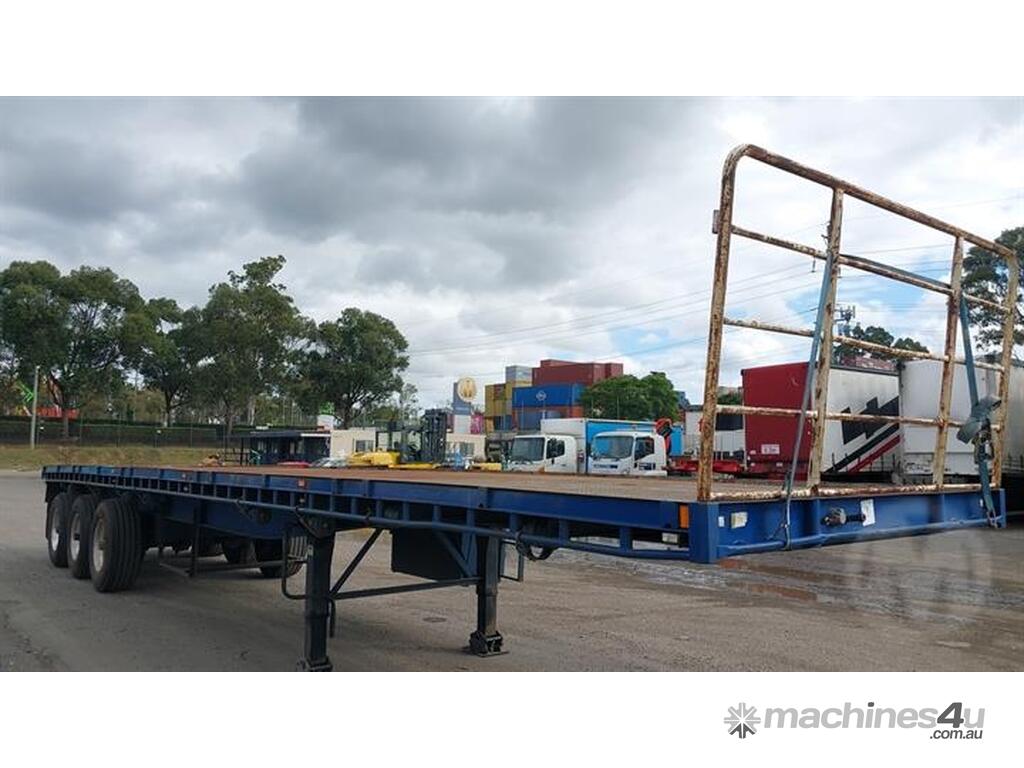 Buy Used freighter ST3 Drop Deck Trailer (1112932)