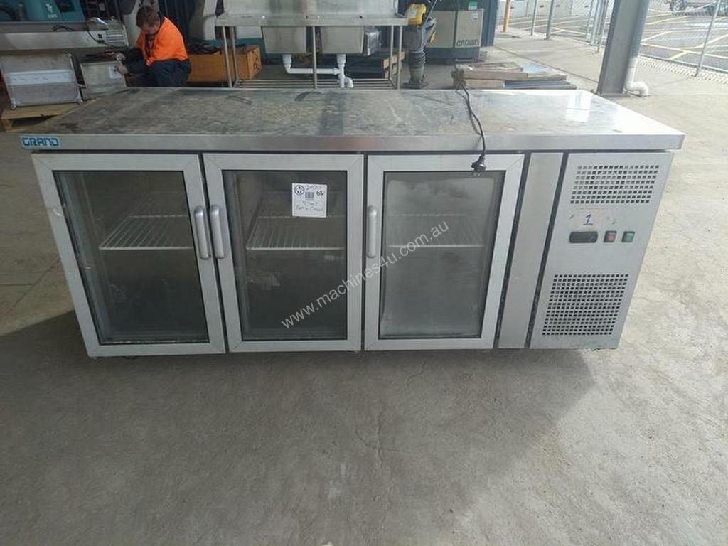 Used grand Grand Bench Chiller Food Refrigeration & Storage in ...