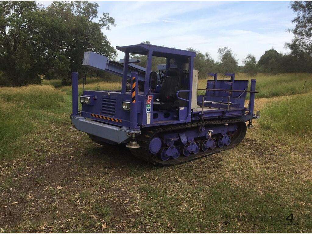 Hire 2010 morooka MST700 Drilling Boring Rigs (1075733)
