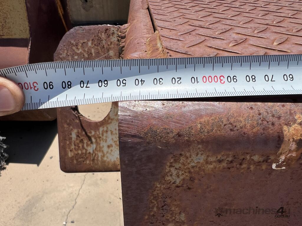 Used 1 x HD Steel Service Ramp (1178533)