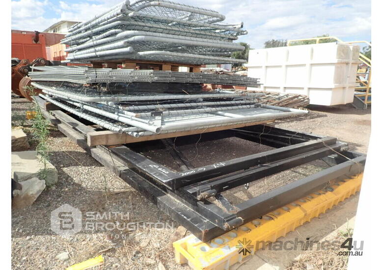 Used STILLAGE COMPRISING OF ASSORTED SIZE GATES WIRE MESH Fencing in ...